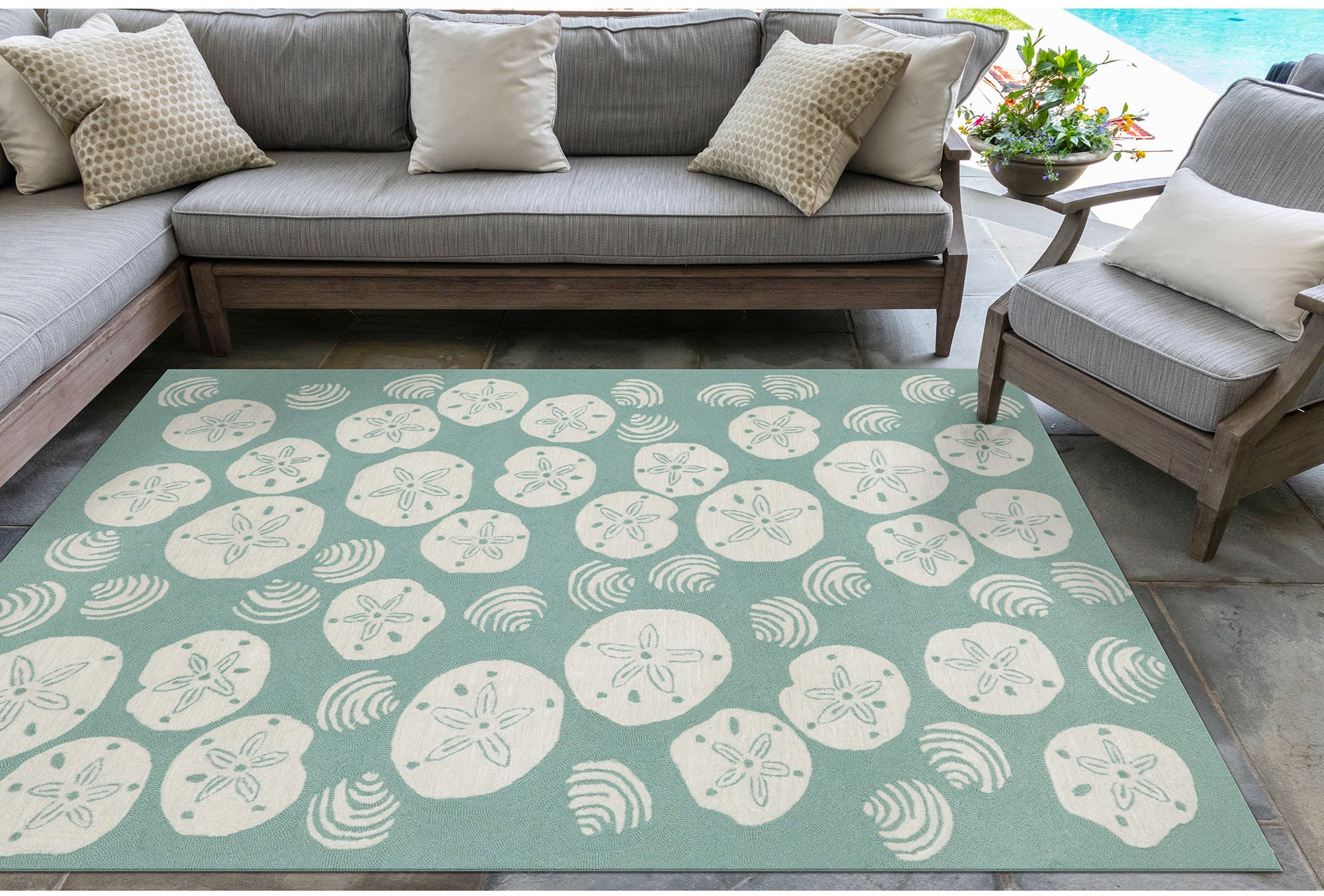 Liora Manne Front Porch Shell Toss Rugs | Rugs Direct