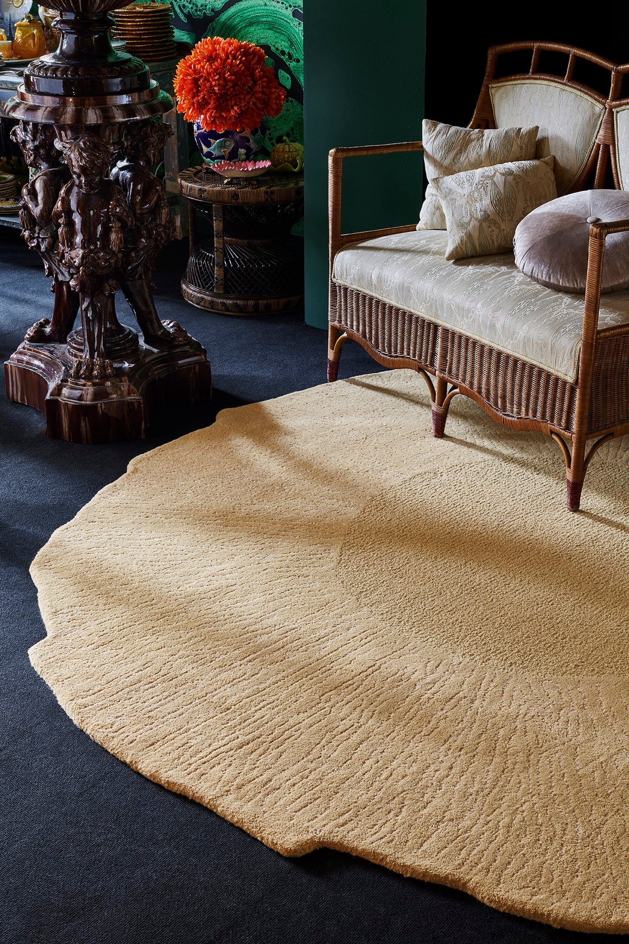 Toulemonde Bochart Eye Flower Eye Flower Contemporary / Modern Area ...